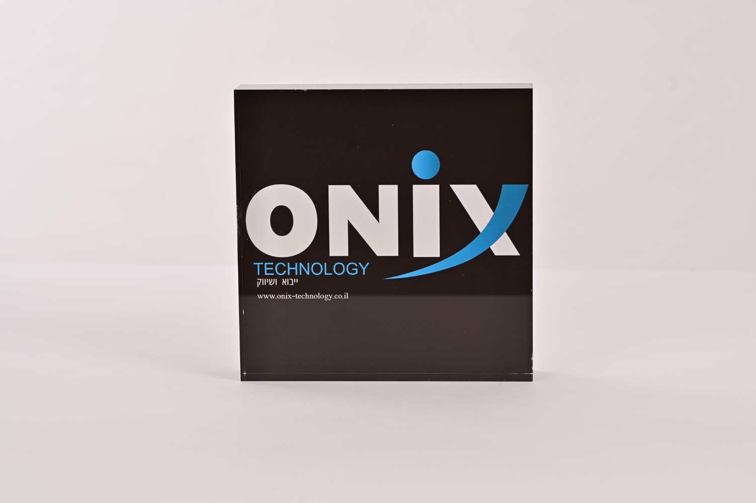 בלוק אקרילי 30 מ"מ להדפסה - ONIX Technologies